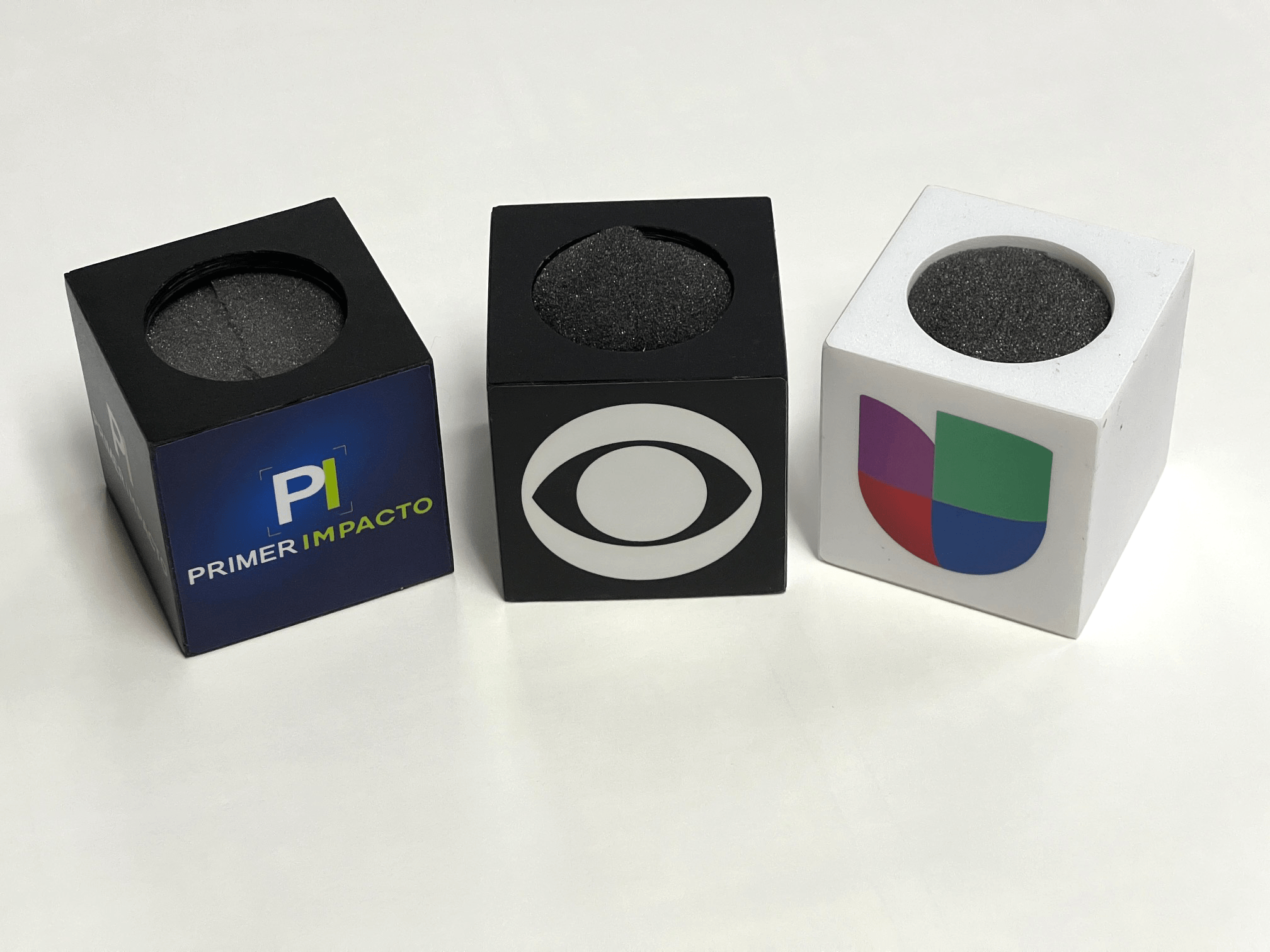 Elevate Your Brand with Custom Microphone Flags from Grafix